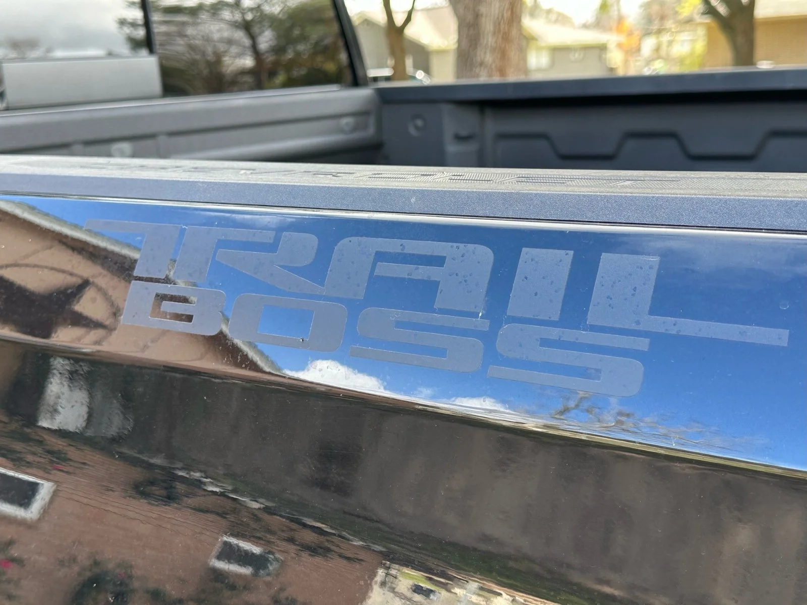 bed.jpg | Chevy Trail Boss Forum
