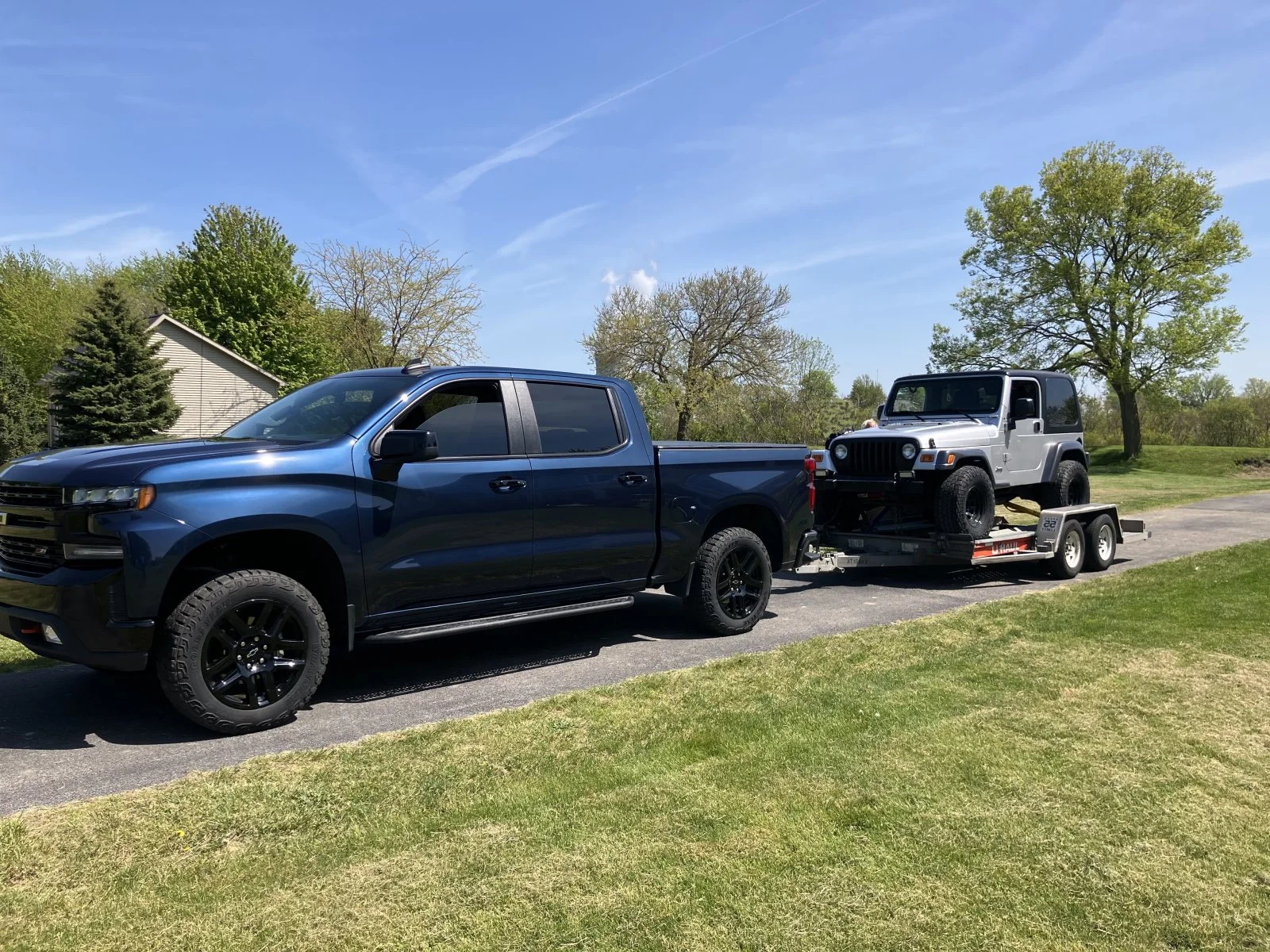 EDITED tow pic.jpg | Chevy Trail Boss Forum